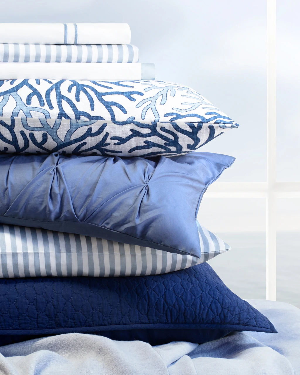 Modern Bedding – Crane & Canopy