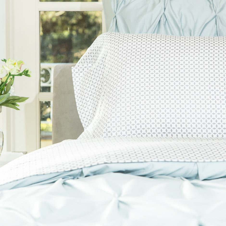 "No Top Sheet" Sheet Sets – Crane & Canopy